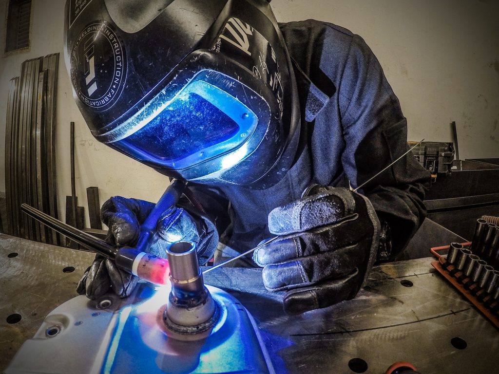 Top 10 Best TIG Welding Helmets Reviews 2023!