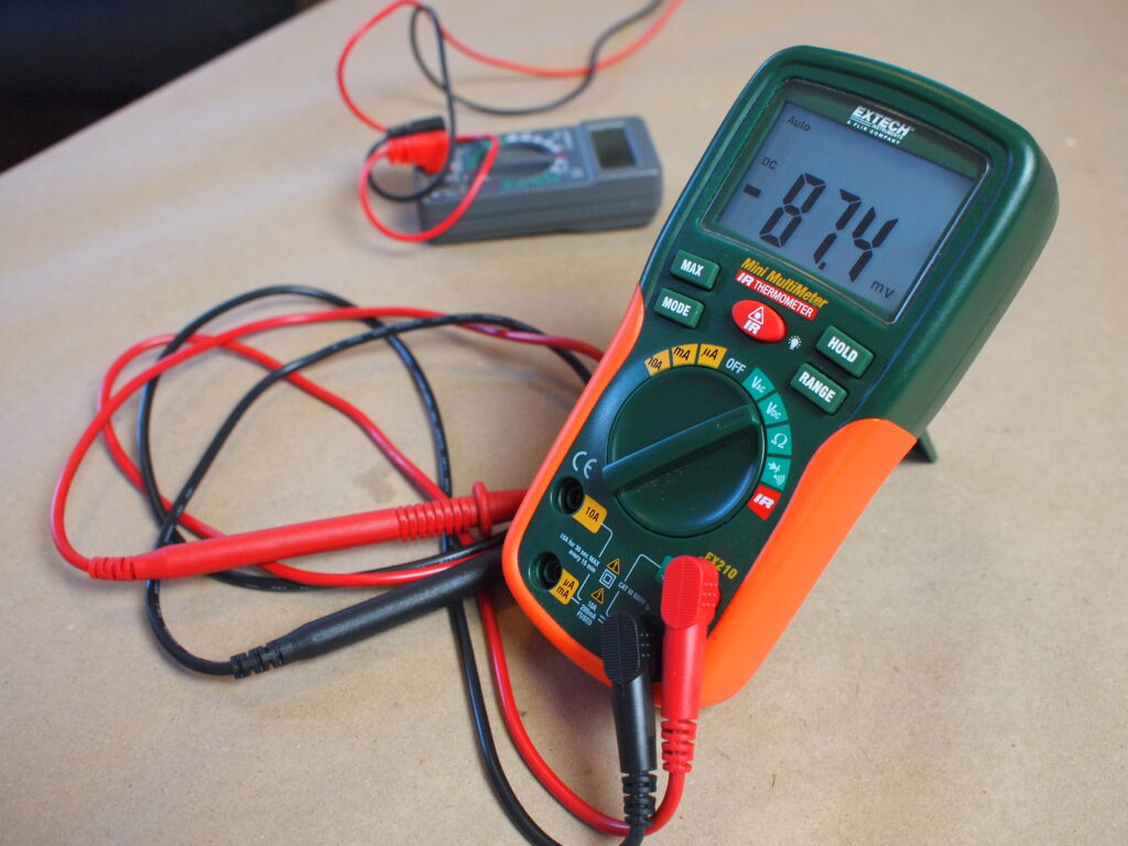7 Best Digital Multimeters – Reviews Guide 2023
